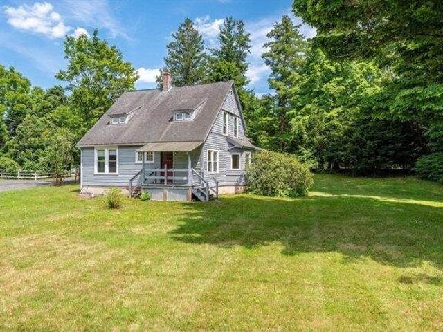 house with 3 bedroom, Amherst MA ES104113753