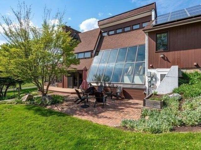 house with 3 bedroom, Amherst MA ES104870312