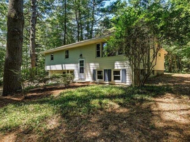 house with 3 bedroom, Amherst MA ES105060502