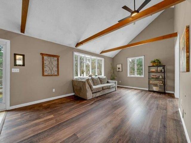 house with 3 bedroom, Amherst NH DLS101657575
