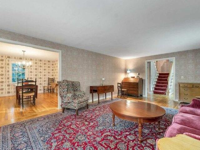 house with 3 bedroom, Amherst NH DS104477428