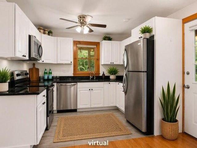 house with 3 bedroom, Amherst NH ES105173434