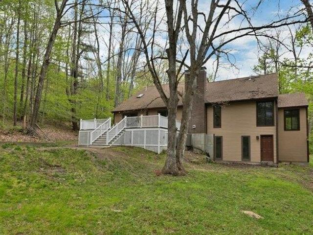 house with 3 bedroom, Amherst NH ES103441926