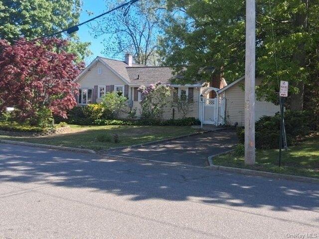 house with 3 bedroom, Amityville NY DS103619862