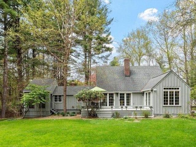 house with 3 bedroom, Andover MA DS102859918