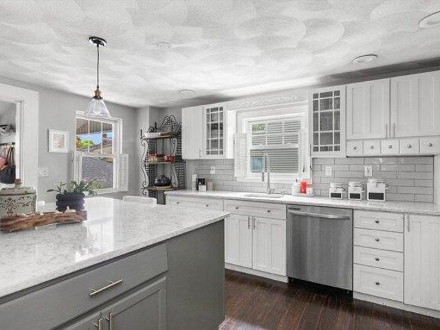 house with 3 bedroom, Andover MA DS103035417