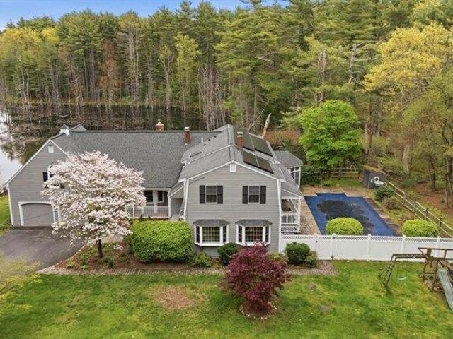 house with 3 bedroom, Andover MA DS103037498