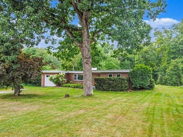 house with 3 bedroom, Andover MA ES105105346