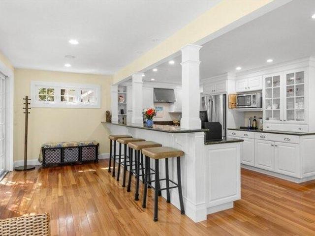 house with 3 bedroom, Andover MA ES105107202