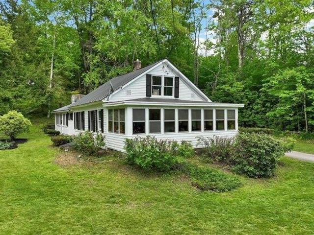 house with 3 bedroom, Andover NH DLS103099137