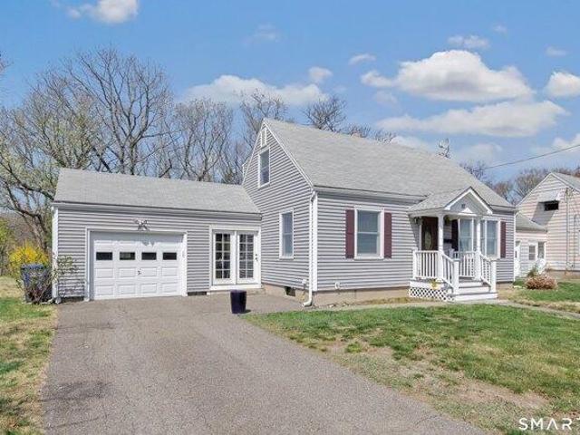house with 3 bedroom, Ansonia CT DLS101899313
