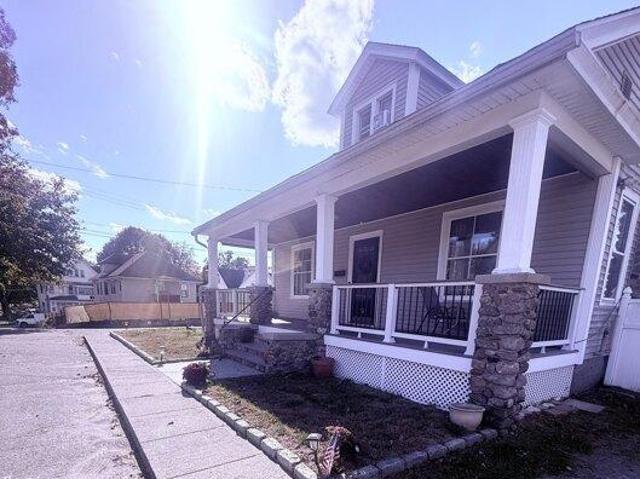 house with 3 bedroom, Ansonia CT DS104233068