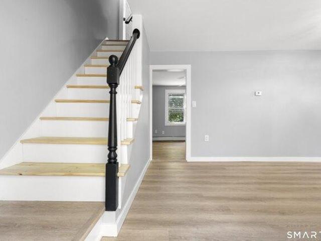 house with 3 bedroom, Ansonia CT DS104265575