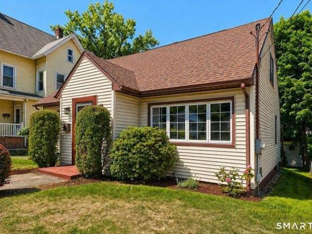 house with 3 bedroom, Ansonia CT DS103073110