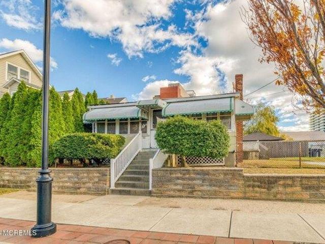 house with 3 bedroom, Asbury Park NJ DS102564477