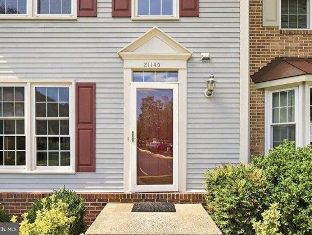 house with 3 bedroom, Ashburn VA ES104909690