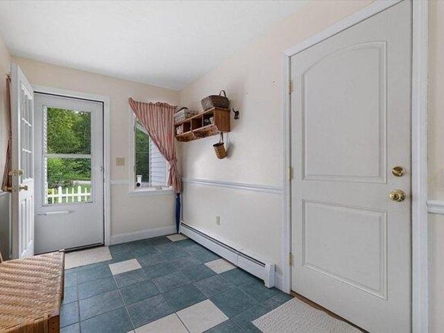 house with 3 bedroom, Ashburnham MA ES104152028