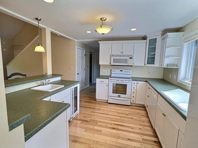 house with 3 bedroom, Ashburnham MA ES105093912