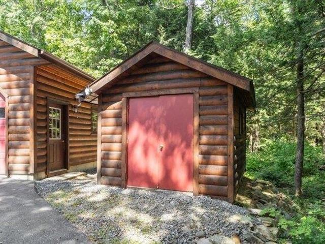 house with 3 bedroom, Ashburnham MA ES105127811
