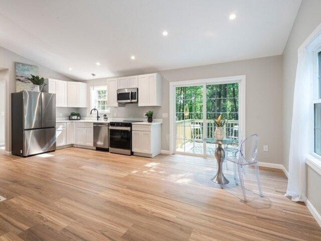 house with 3 bedroom, Ashburnham MA ES105230710