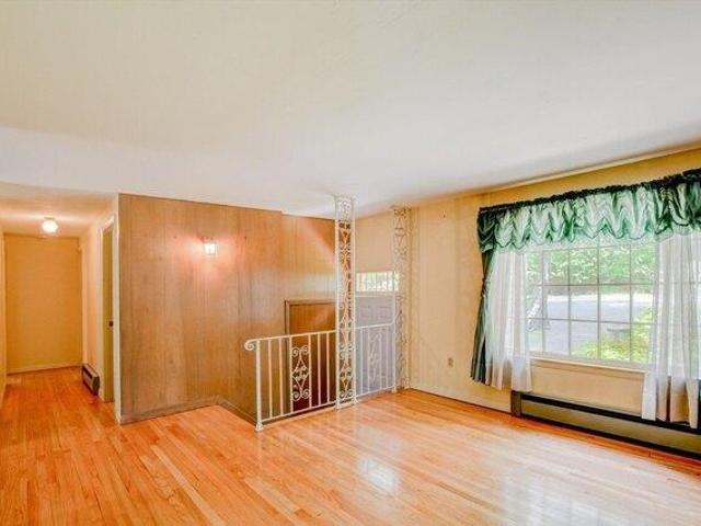 house with 3 bedroom, Ashby MA ES105172969