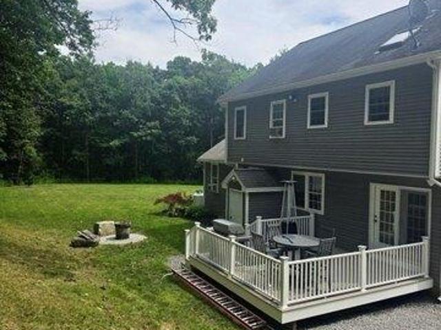 house with 3 bedroom, Ashby MA ES105192981