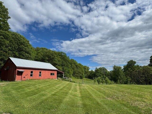 house with 3 bedroom, Ashfield MA DS102962179