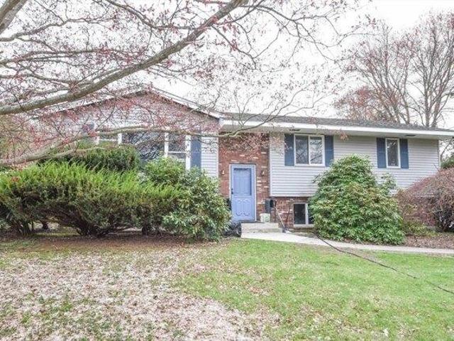 house with 3 bedroom, Ashland MA DLS101662234