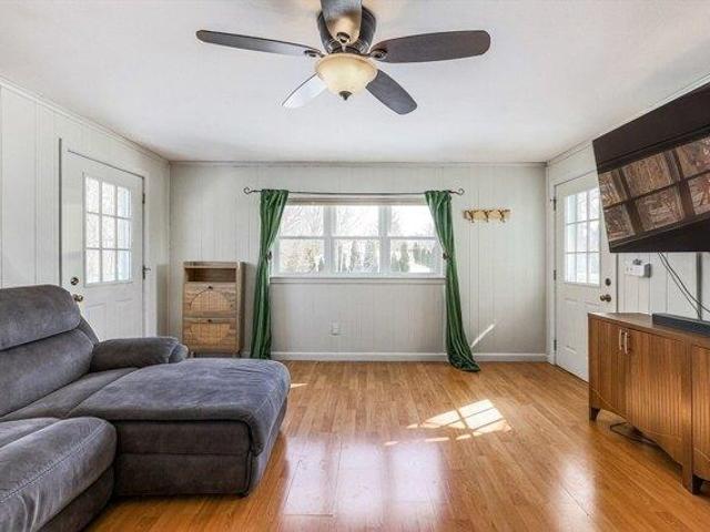 house with 3 bedroom, Ashland MA DLS102028117