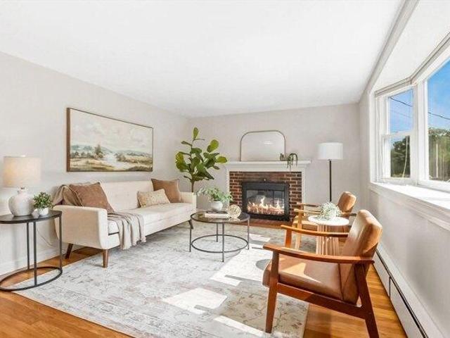house with 3 bedroom, Ashland MA ES105140355