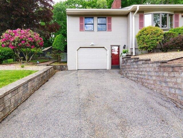 house with 3 bedroom, Ashland MA ES103806907