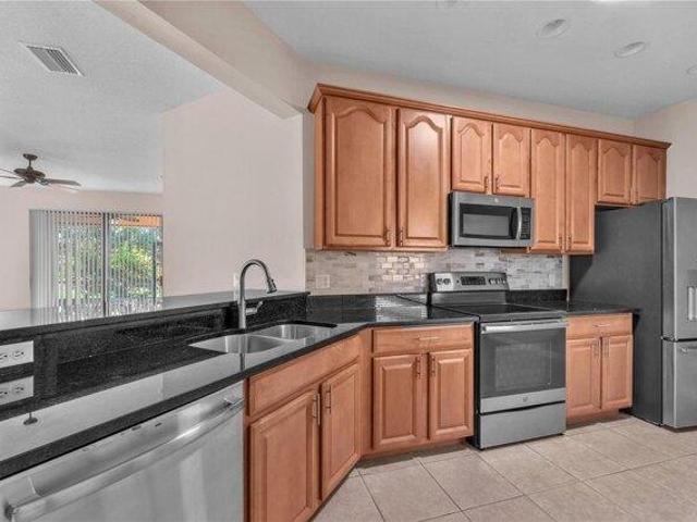 house with 3 bedroom, Apollo Beach FL ES104899449