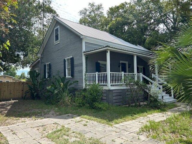 house with 3 bedroom, Apalachicola FL DLS92750468