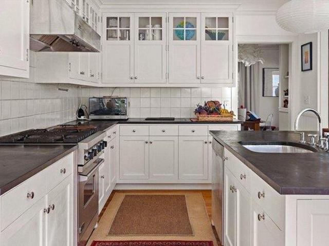 house with 3 bedroom, Arlington MA DS102593919