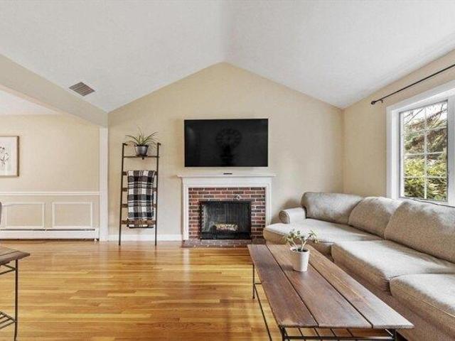 house with 3 bedroom, Arlington MA DS103435818