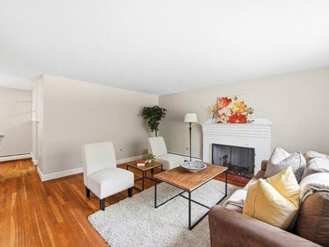 house with 3 bedroom, Arlington MA DS103442593