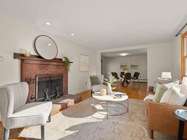 house with 3 bedroom, Arlington MA ES105081373