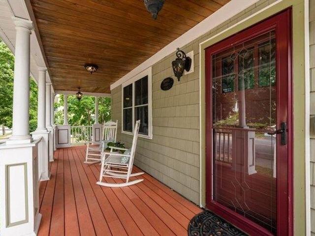 house with 3 bedroom, Arlington MA ES105106840