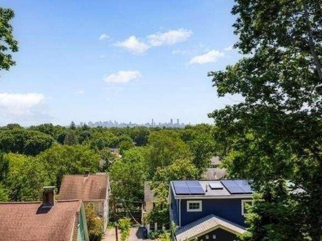 house with 3 bedroom, Arlington MA ES105108816