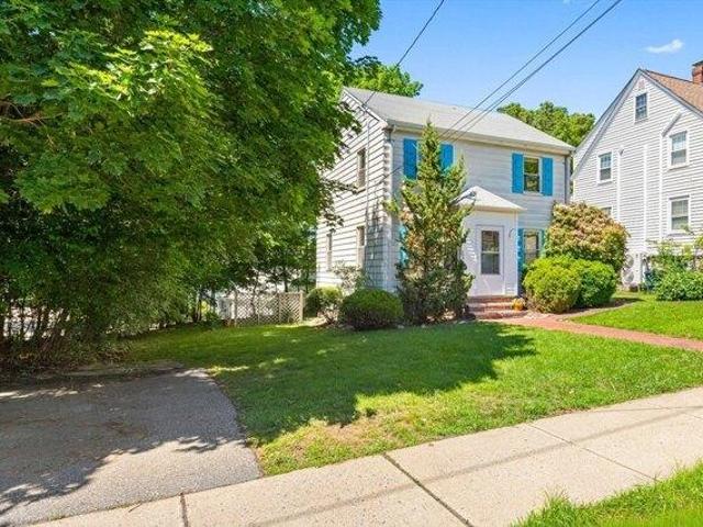 house with 3 bedroom, Arlington MA ES105117192