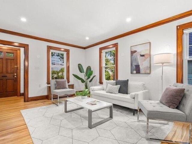 house with 3 bedroom, Arlington MA ES105233485