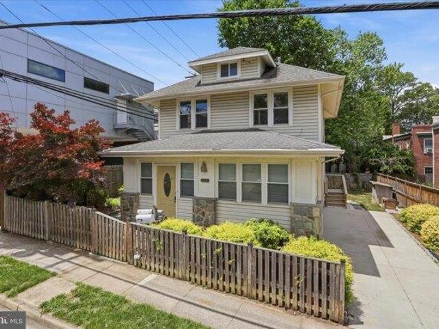 house with 3 bedroom, Arlington VA ES104907739