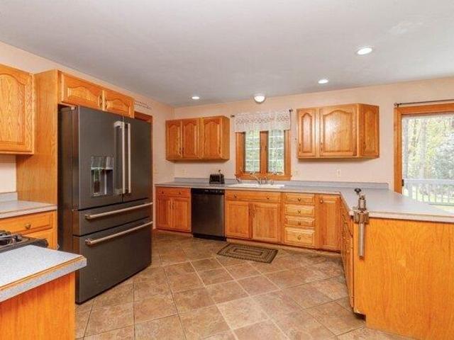house with 3 bedroom, Athol MA DS102346496