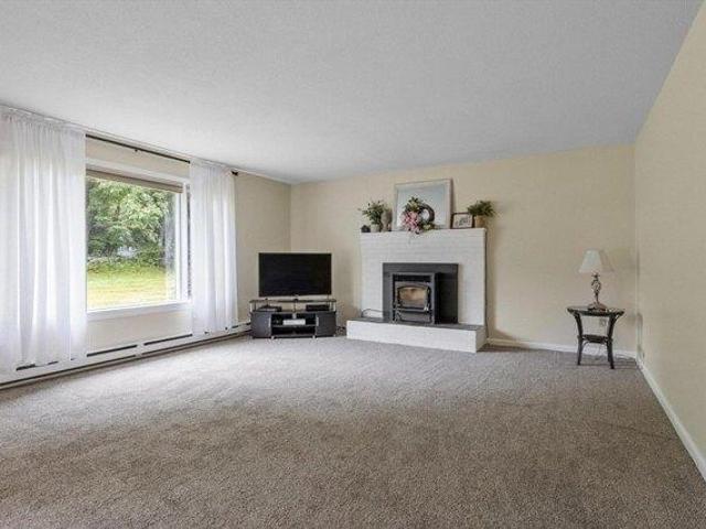 house with 3 bedroom, Athol MA ES105108056
