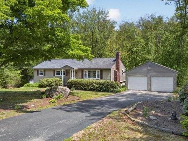 house with 3 bedroom, Atkinson NH DS102777939