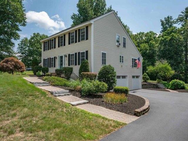 house with 3 bedroom, Atkinson NH ES105108661