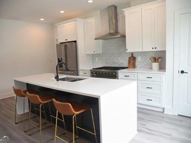 house with 3 bedroom, Atlanta GA ES104908772