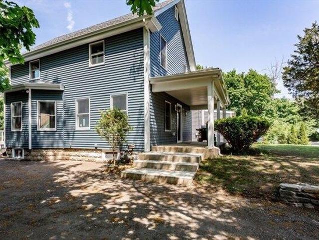 house with 3 bedroom, Attleboro MA DLS102594614