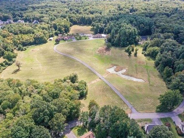 house with 3 bedroom, Attleboro MA DS102411841