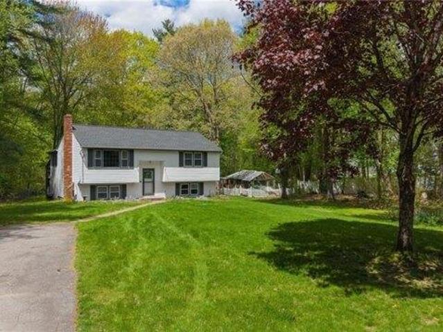 house with 3 bedroom, Attleboro MA DS102565926